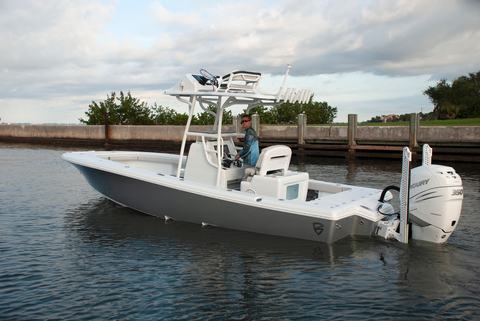 Best Hybrid Bay Boats for Inshore and Offshore Fishing | Sport Fishing Mag