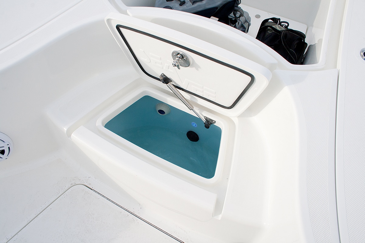 SeaVee 270Z Bay Review