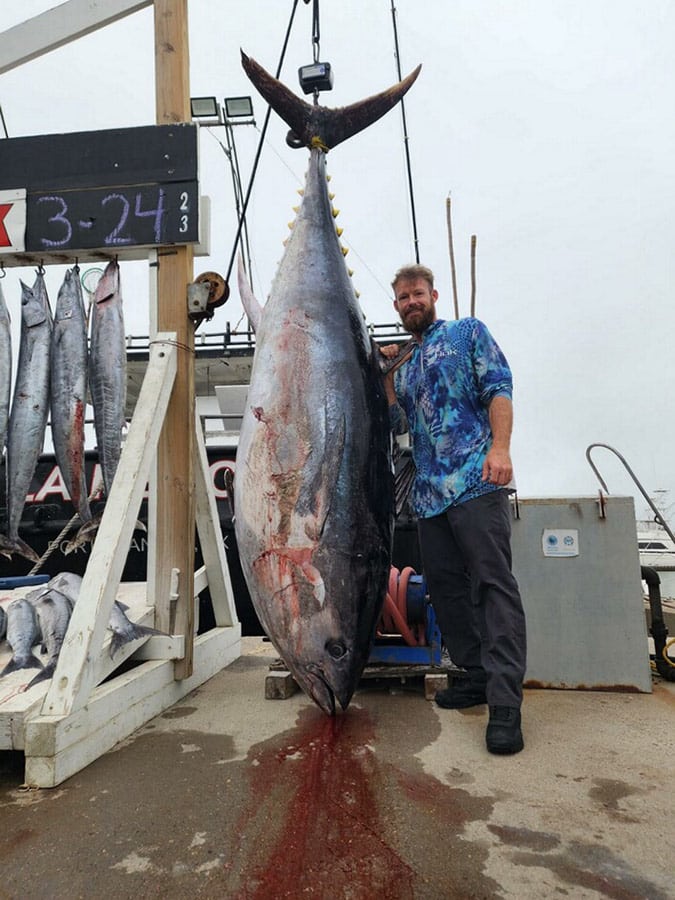 Texas Headboat Lands Giant Bluefin Tuna | Sport Fishing Mag